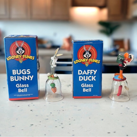 Warner Bros. | Holiday | 998 Looney Tunes Bugs Bunny Daffy Duck Holiday ...